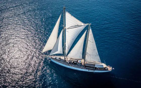 CHRONOS yacht for charter (Ark Yacht, 54.6m, 2013)